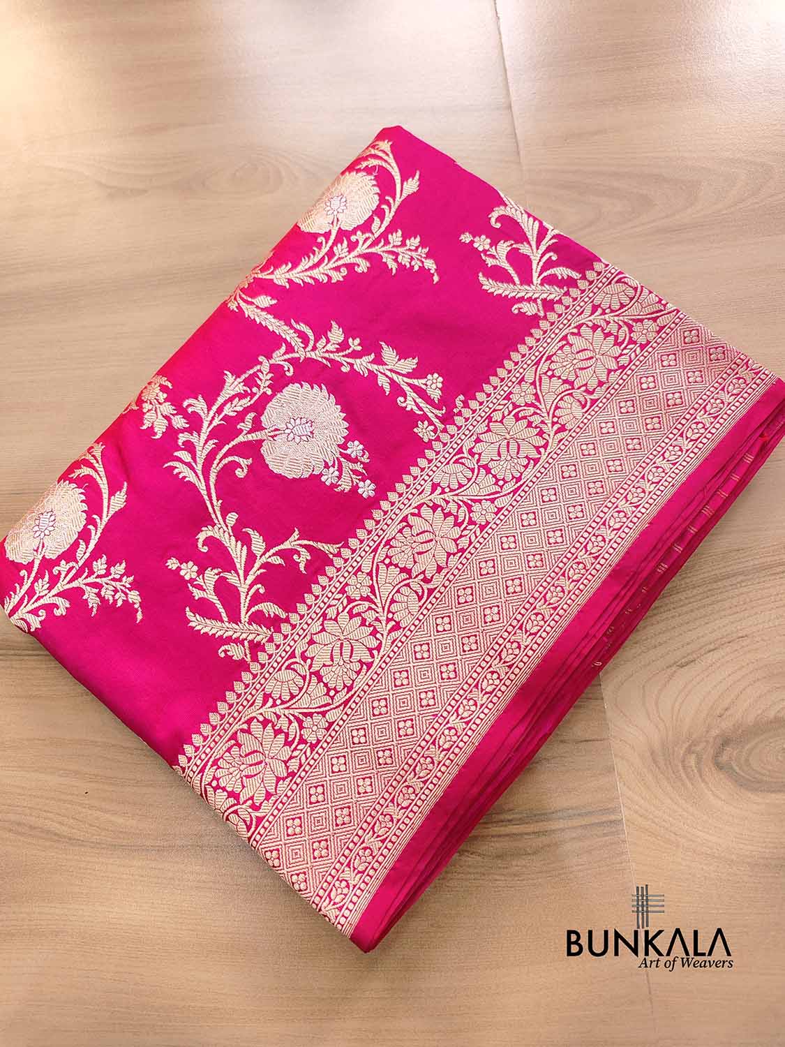 Shop Reddish Pink Kadwa Banarasi Pure Katan Silk Handloom Saree – BUNKALA