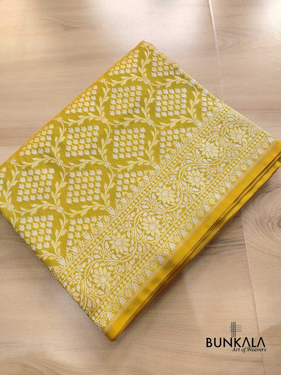 Shop Greenish Yellow Jangla Banarasi Silk Saree – BUNKALA